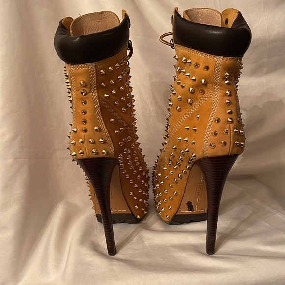 ZIGI girl | Shoes | Zigi Girl Ankle Boots With Heels | Poshmark